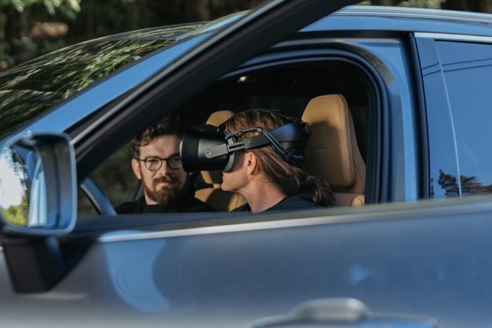 Vyvíjet automobily pomocí smíšené reality? Novou aplikaci představují ...